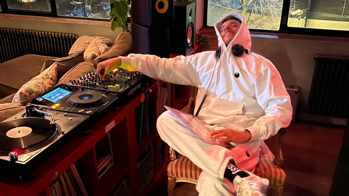 Isaac Carter presents OCHI with Louis Redley | Rinse FM